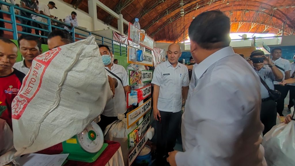 Momentum Hari Bakti Adhyaksa, Dinas Lingkungan Hidup Kumpulkan Sampah ...